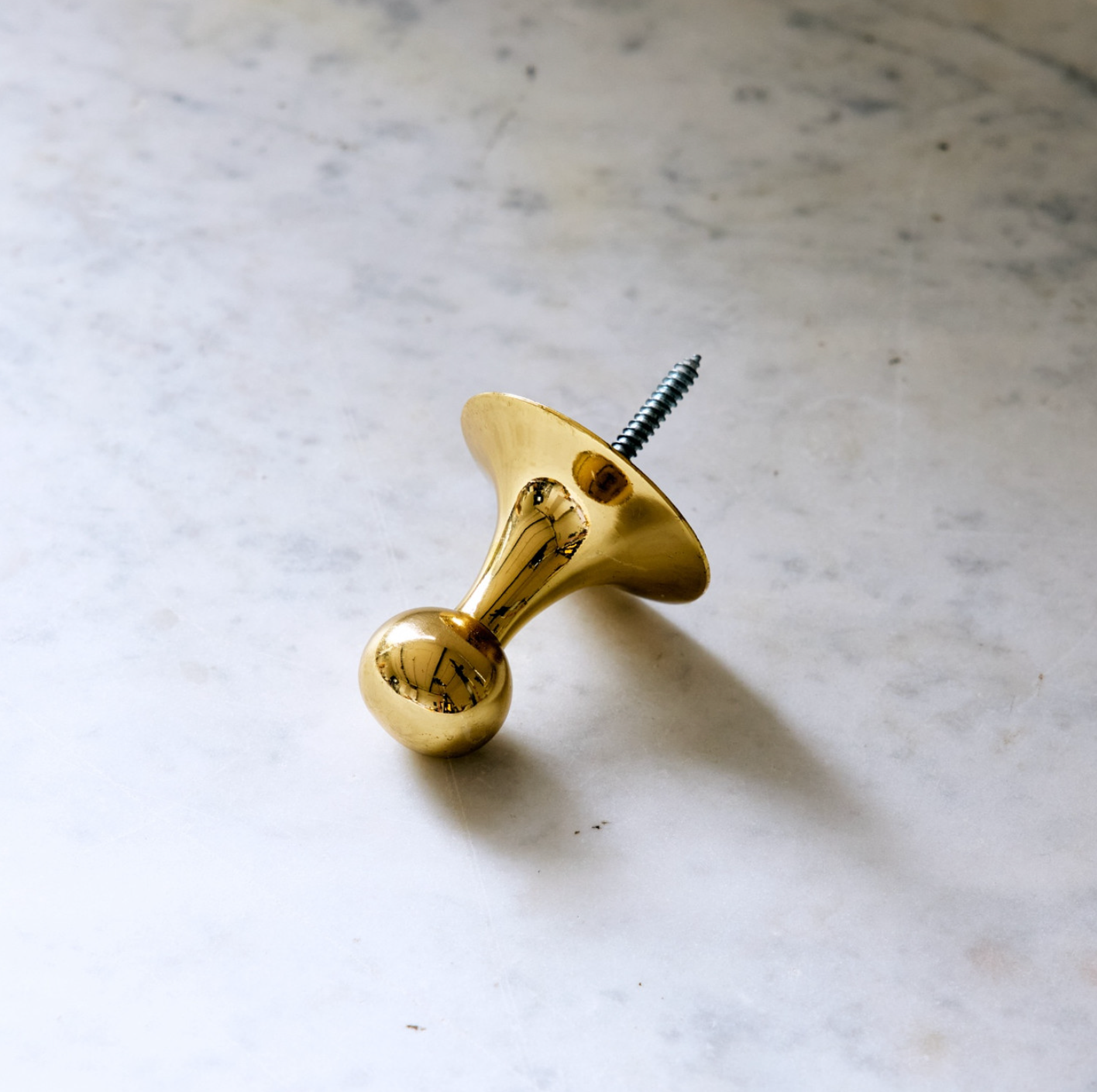 Modernist Ball Hook – Hoppe Shoppe