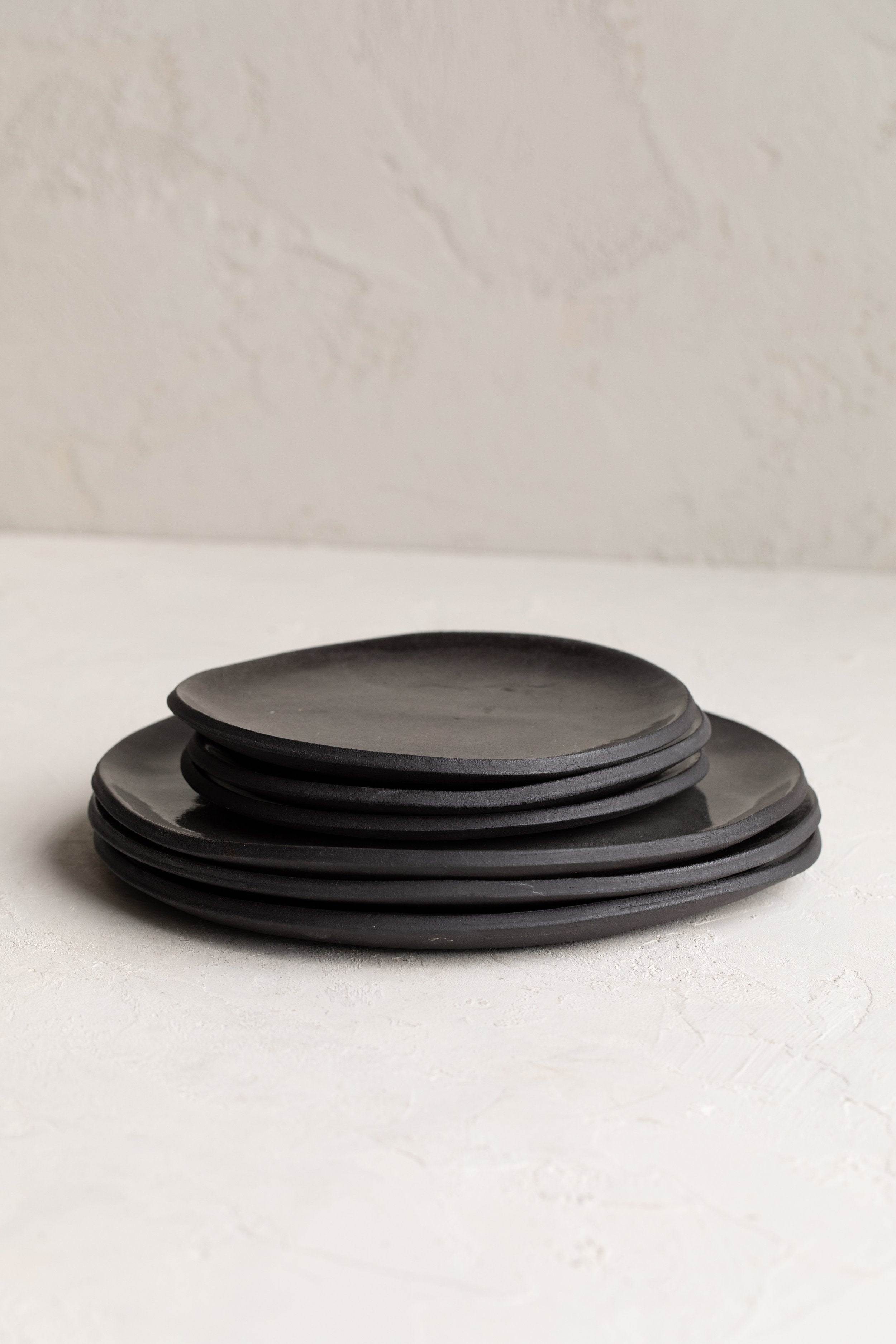 Raw Edge Plates | Claycraft – Hoppe Shoppe