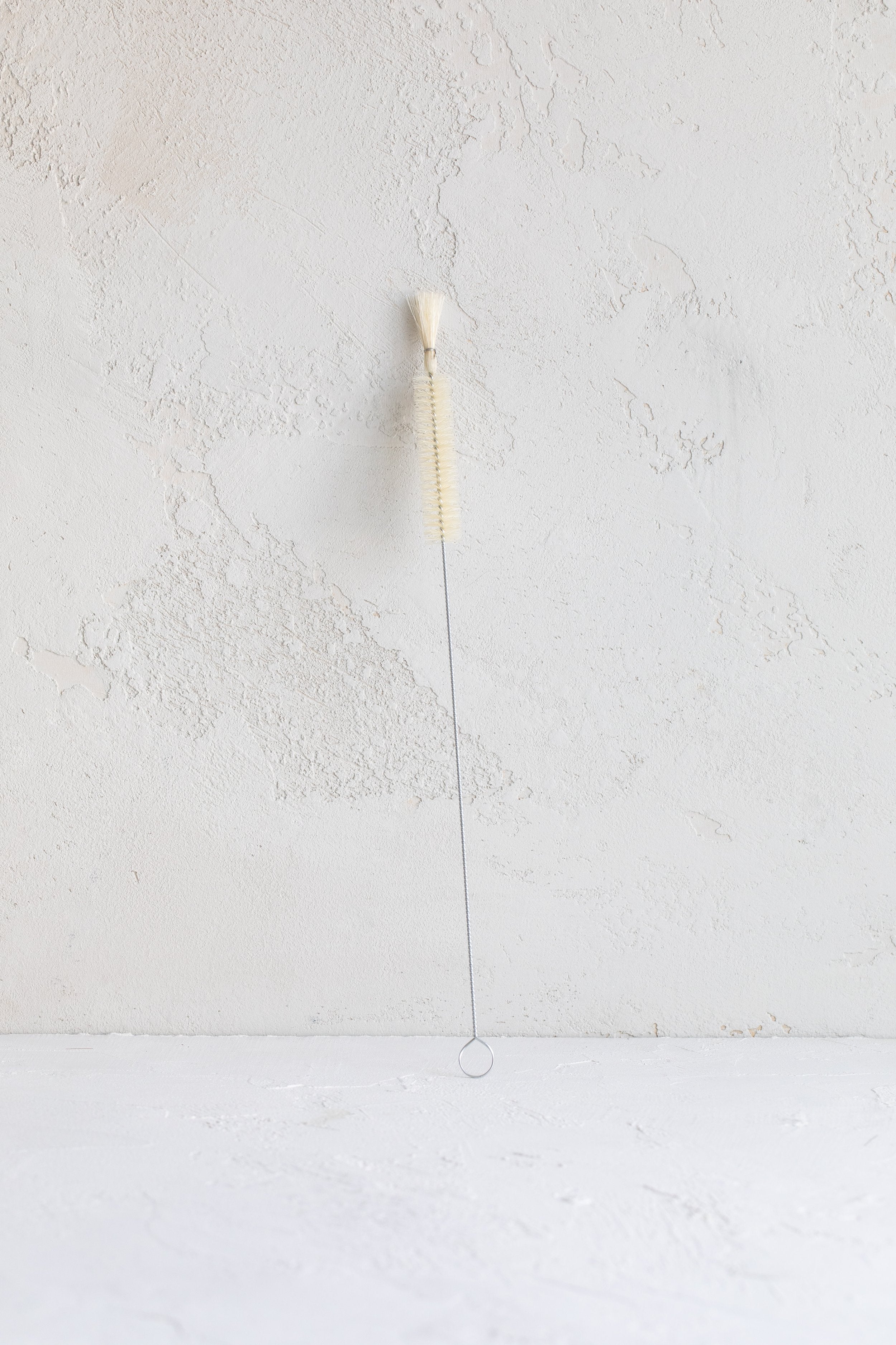 Twisted Brush with Tip – Hoppe Shoppe