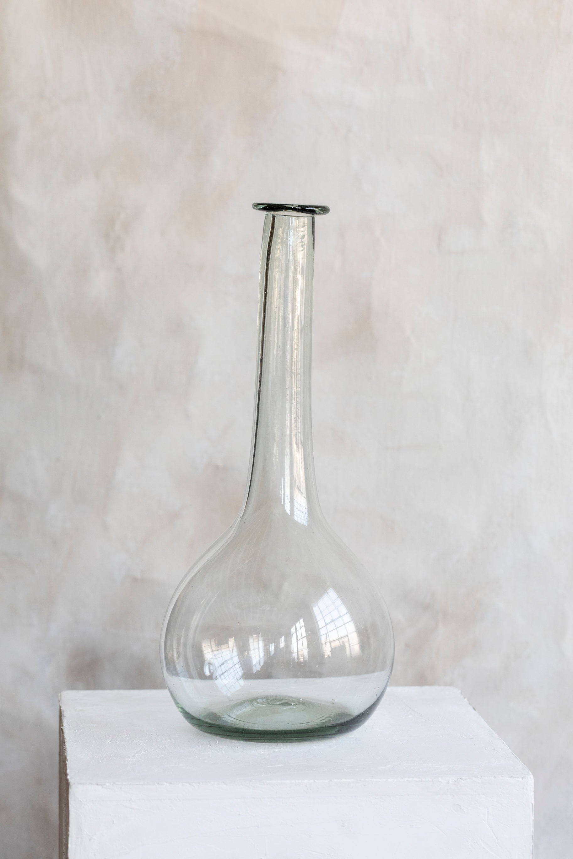 Vintage Long Neck Glass Vase – Hoppe Shoppe
